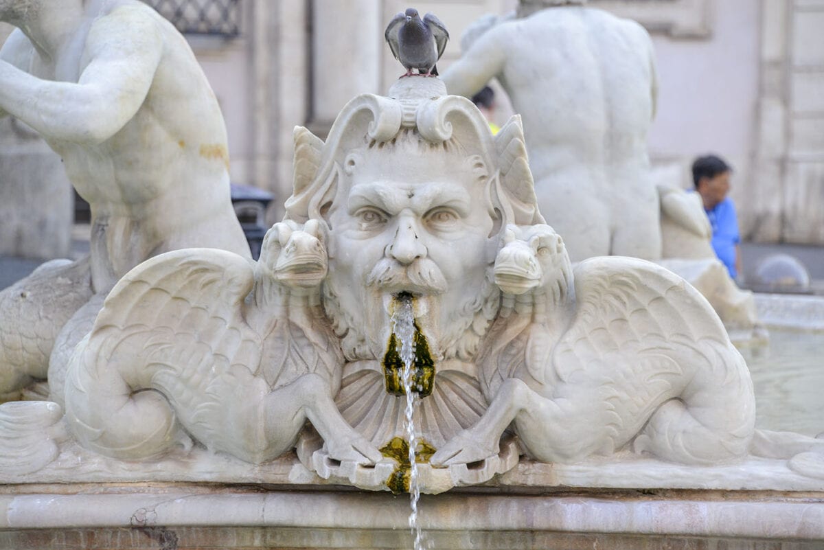 Fontana Del Moro: 5 Captivating Insights