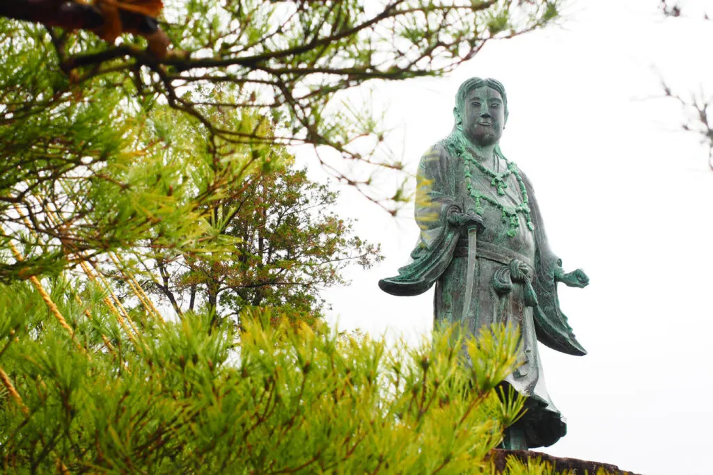 Top 6 Japanese Cultural Cities and its 60 Landmarks