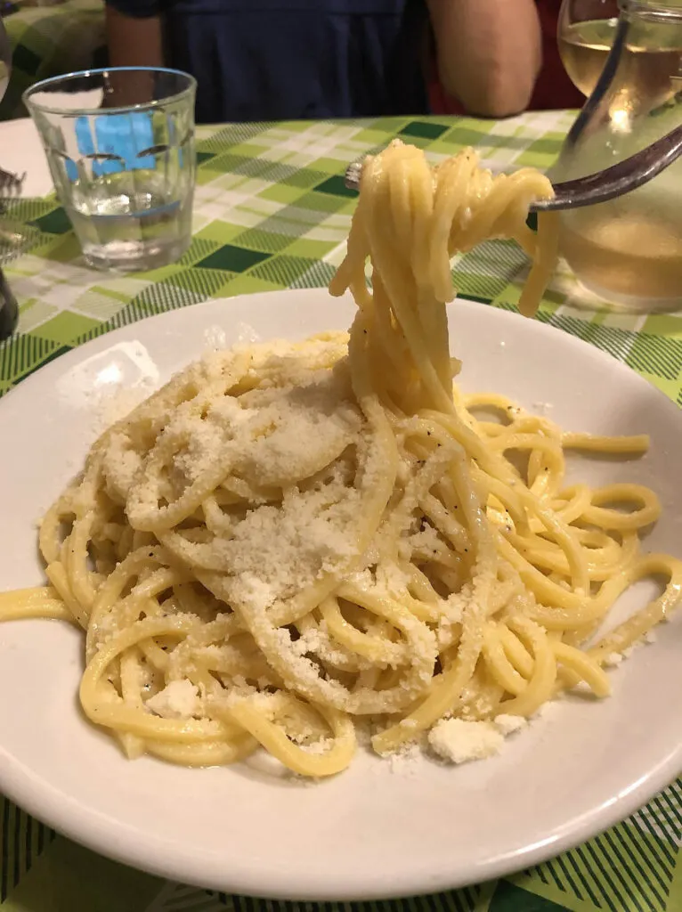 Discovering the Best Pasta in Rome: 5 Essential Points