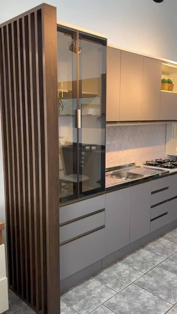 Italian Kitchen Design: Unveiling 13 Iconic Insights