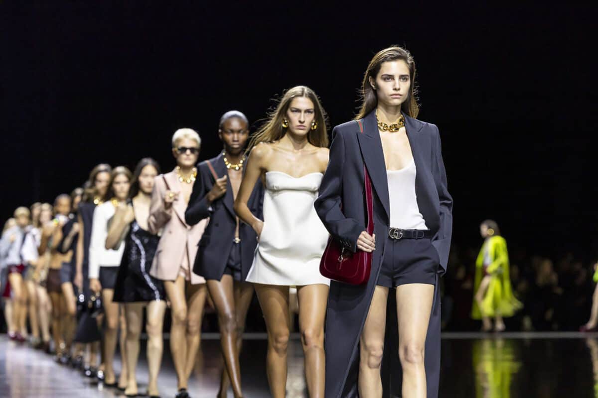 1990s Italian Fashion: Unveiling 8 Key Discoveries