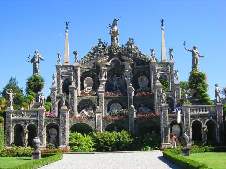 Italian Baroque: Exploring 25 Key Features