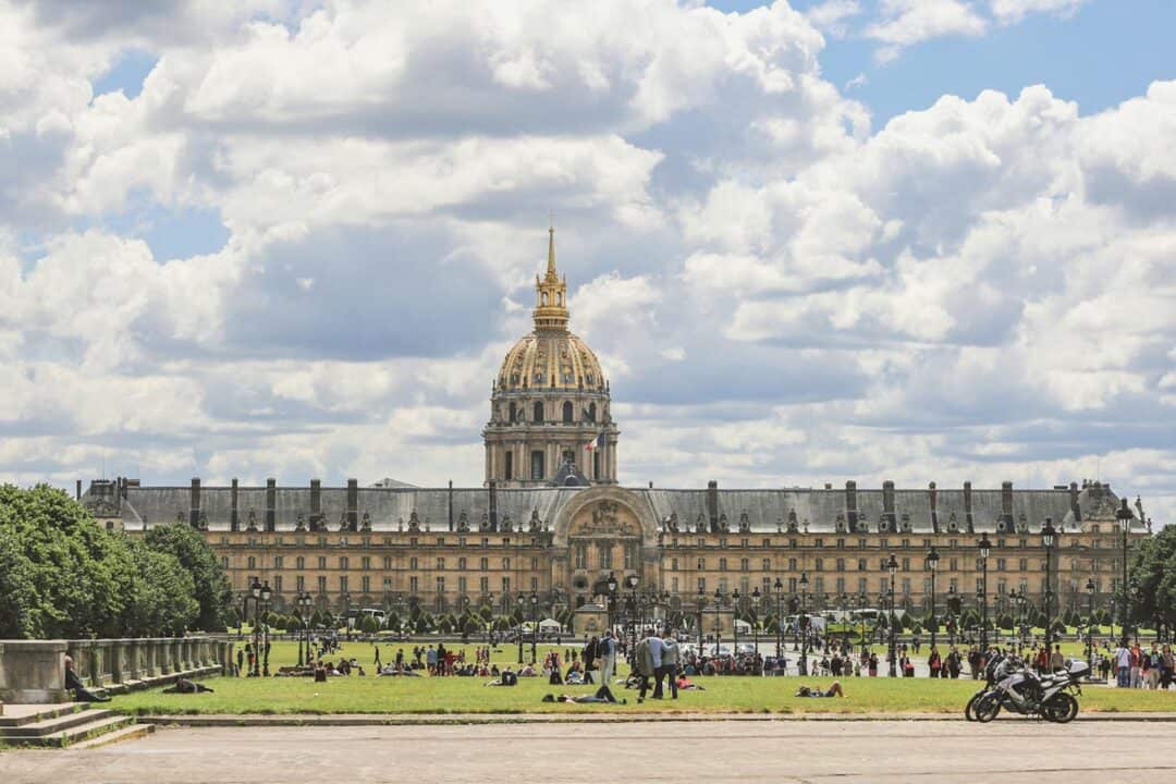 Famous Buildings In France: 11 Historic Landmarks