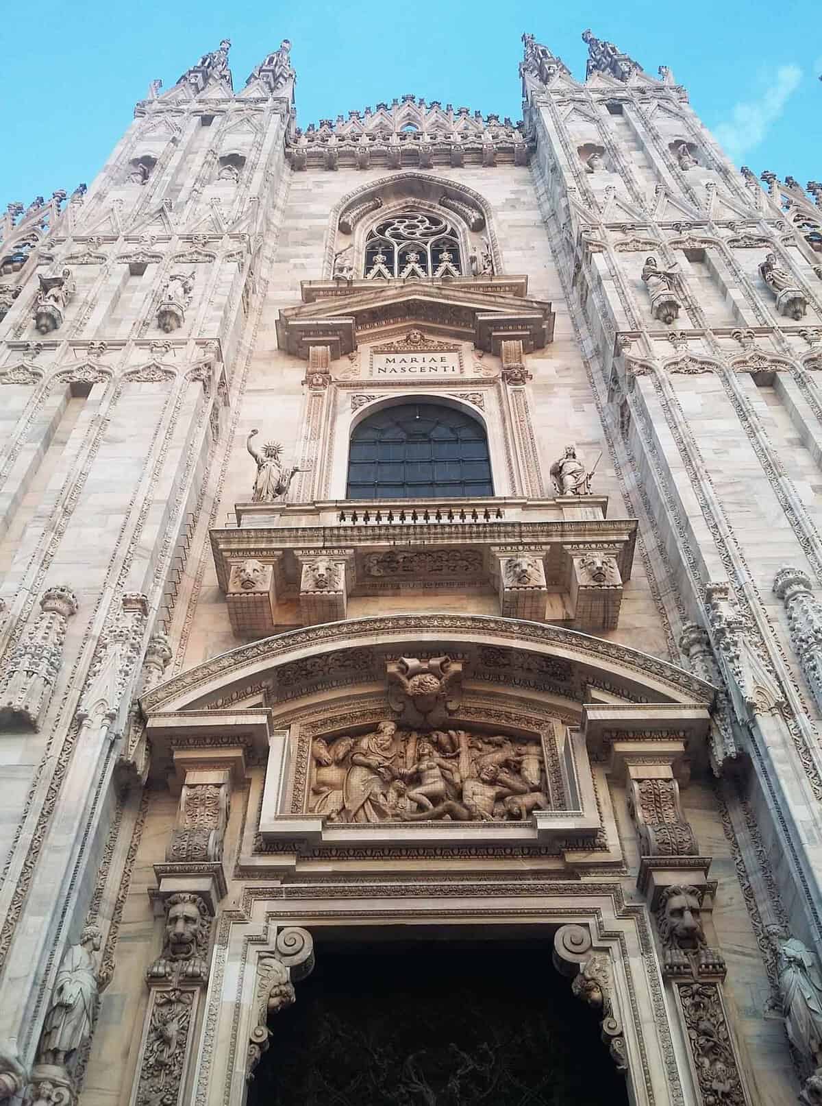 Famous Buildings In Milan: 3 Expert Guides