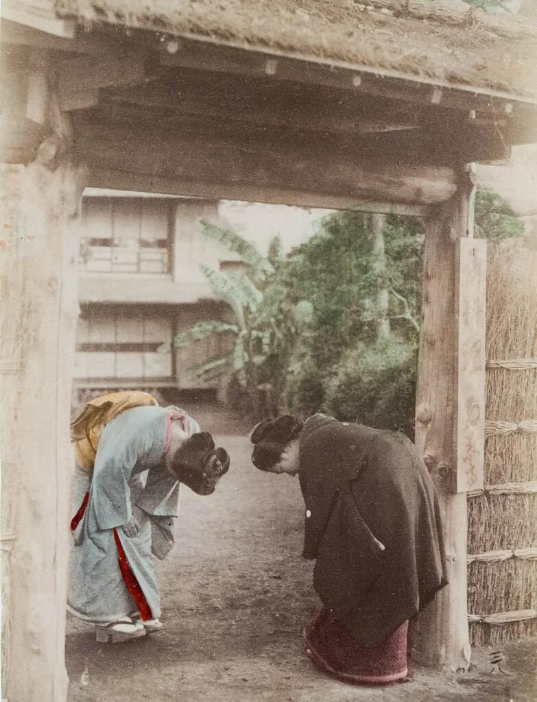 9 Hidden keys of Ojigi(Bowing) in Japanese culture