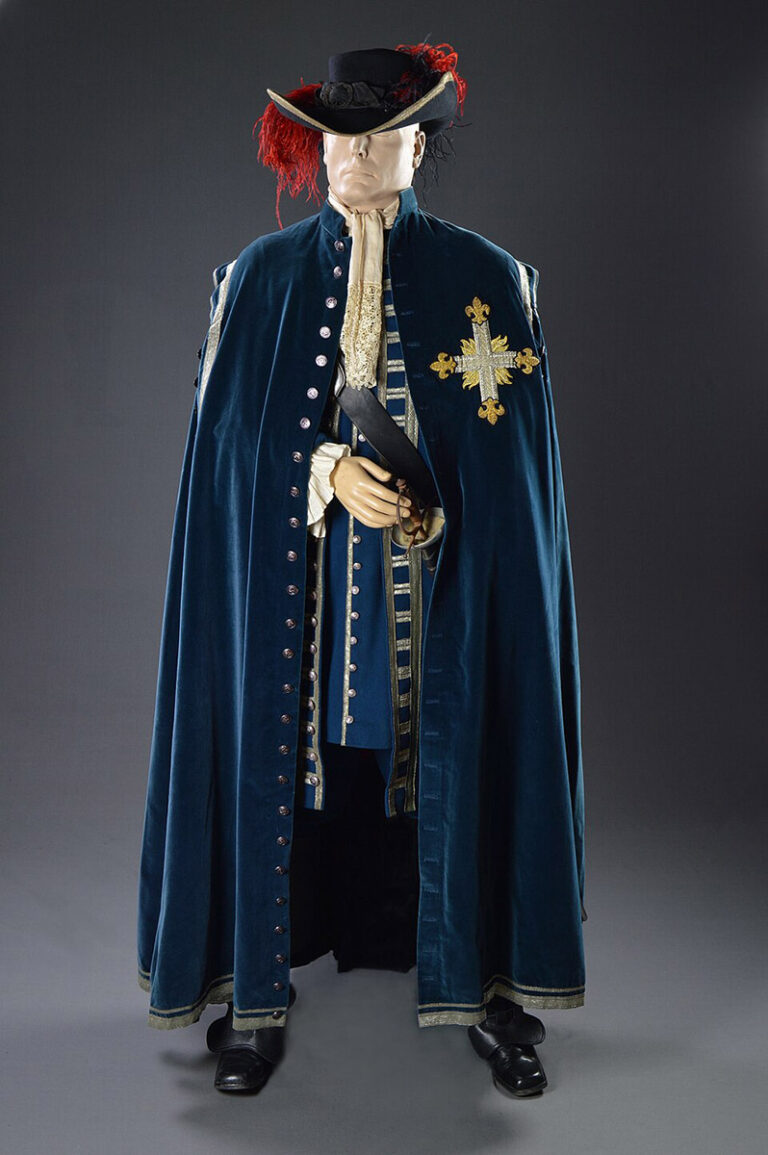 Traditional French Clothing: 6 Insights On Roots And Culture