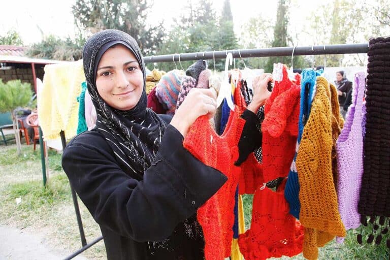 Traditional Syrian Clothing: 9 Essential Pieces Of Heritage Wear
