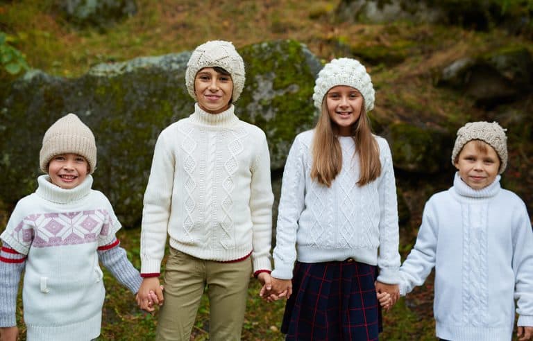 Traditional Irish Clothing: 9 Timeless Pieces Of Irish Heritage