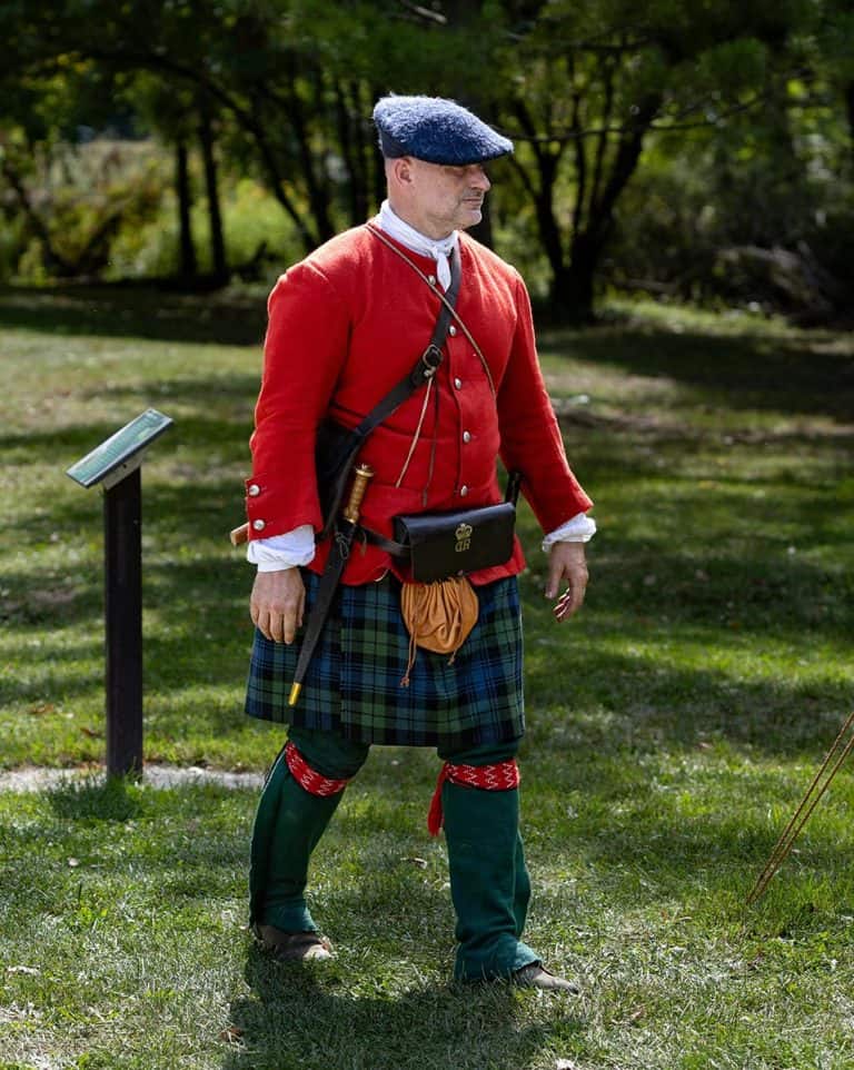 Traditional Irish Clothing: 9 Timeless Pieces Of Irish Heritage