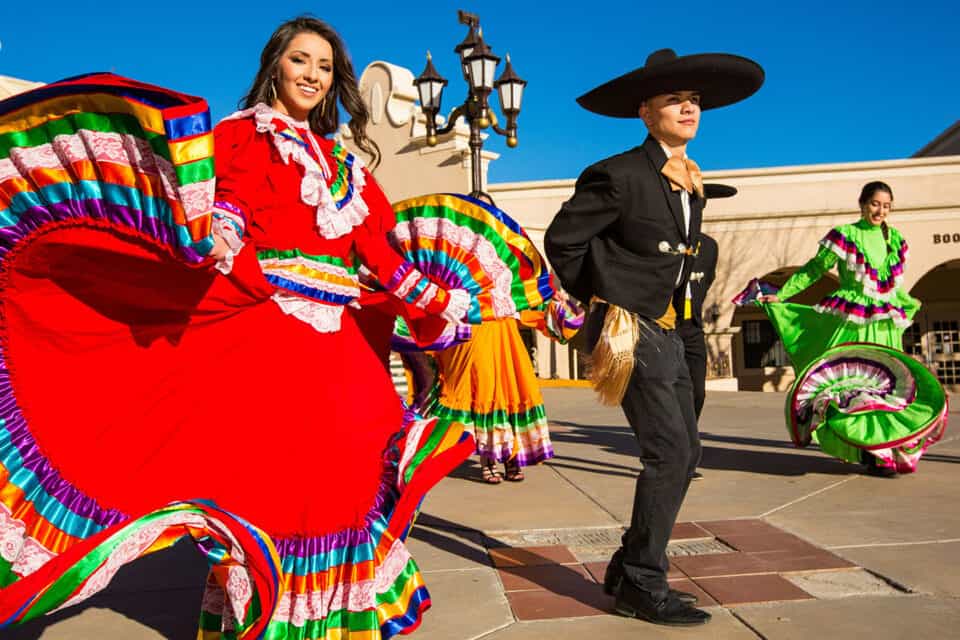 Mexican Culture And Its 9 Unique Traditions And Lifestyles