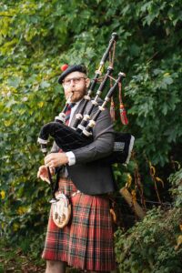 Traditional British Clothing: 5 Insights On Roots And Traditions