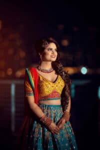 Traditional Pakistani Clothing: 7 Iconic Styles From The Past