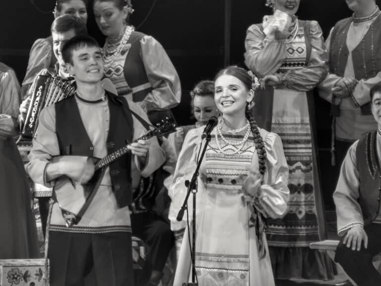 Music In Russia: Exploring 10 Rich Harmonies