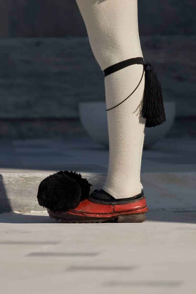 Traditional Greek Clothing: 8 Must-Know Items