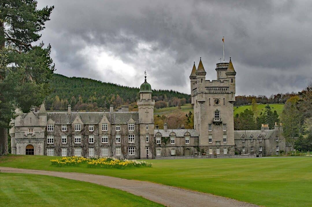 Famous Buildings In Scotland: 11 Fascinating Landmarks