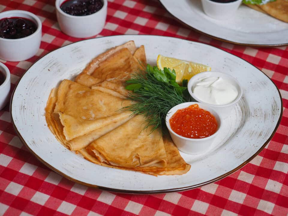 National Food of Russia: Top 18 Dishes