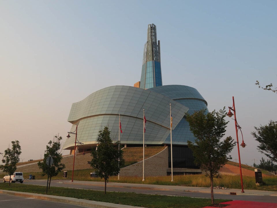Famous Buildings In Canada: 11 Fascinating Landmarks