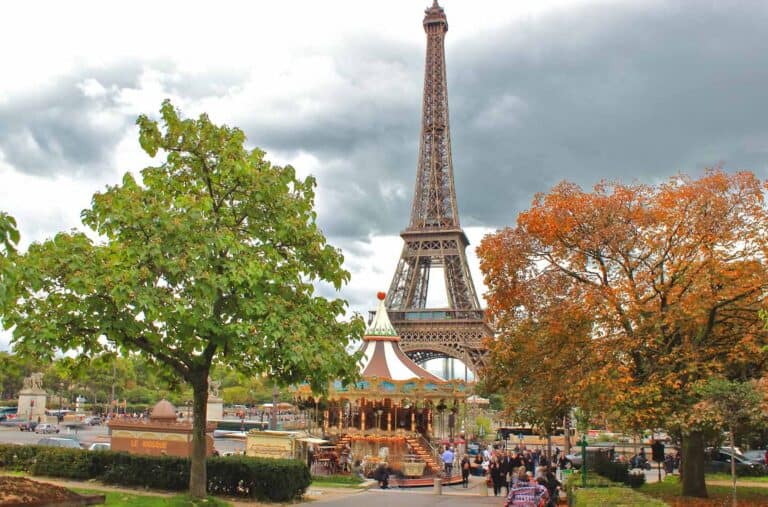 Famous Buildings In France: 11 Historic Landmarks