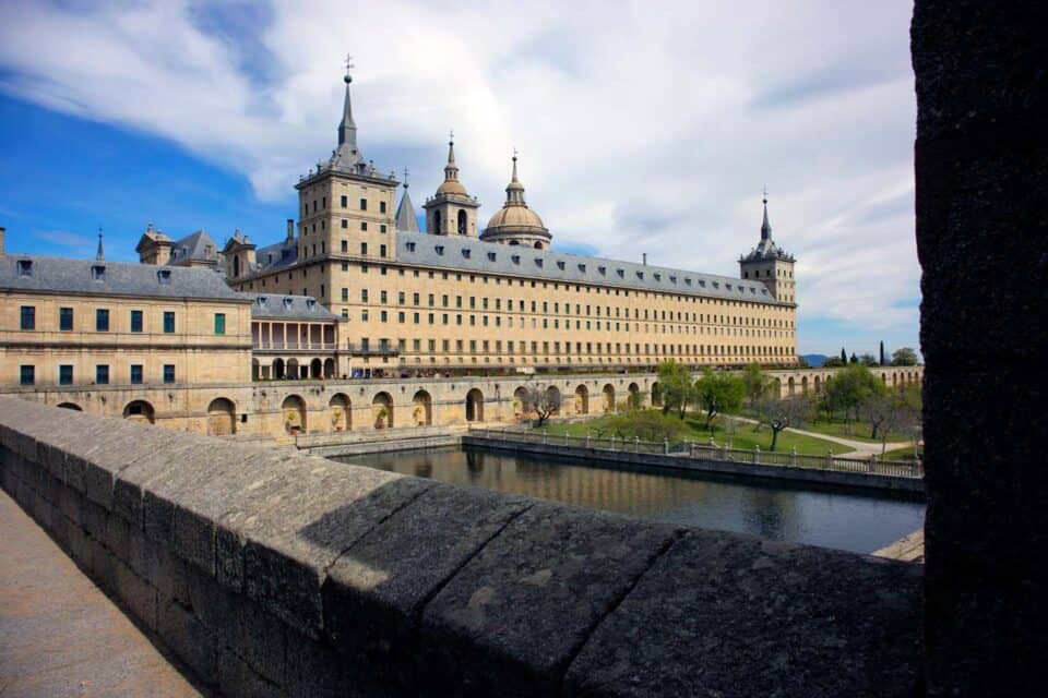 Famous Buildings In Spain: 11 Fascinating Landmarks