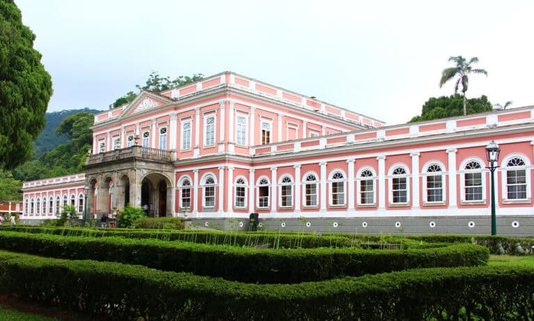 Famous Buildings In Brazil: 11 Fascinating Landmarks