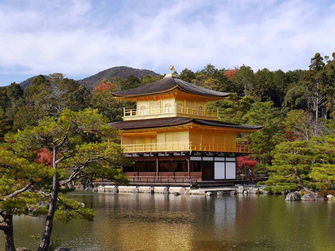 Famous Buildings In Japan: 11 Iconic Landmarks And Interesting Facts