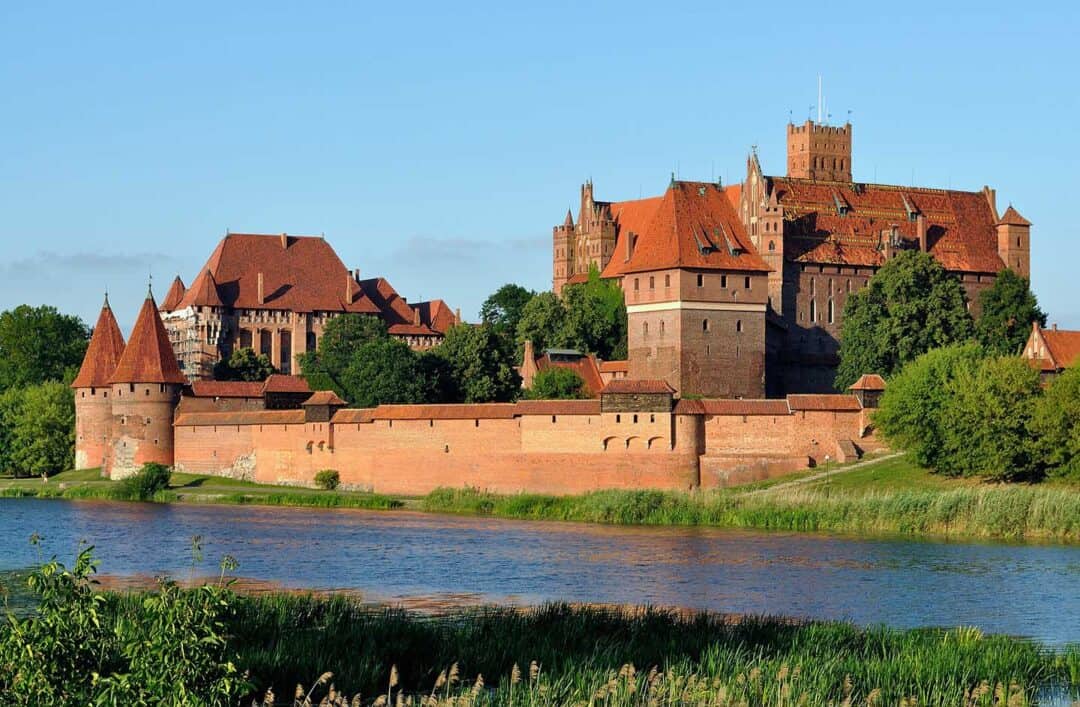 Famous Buildings In Poland: 11 Fascinating Landmarks