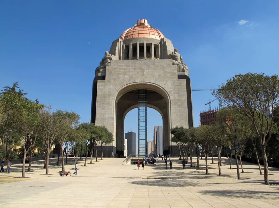 Famous Buildings In Mexico: 11 Fascinating Landmarks