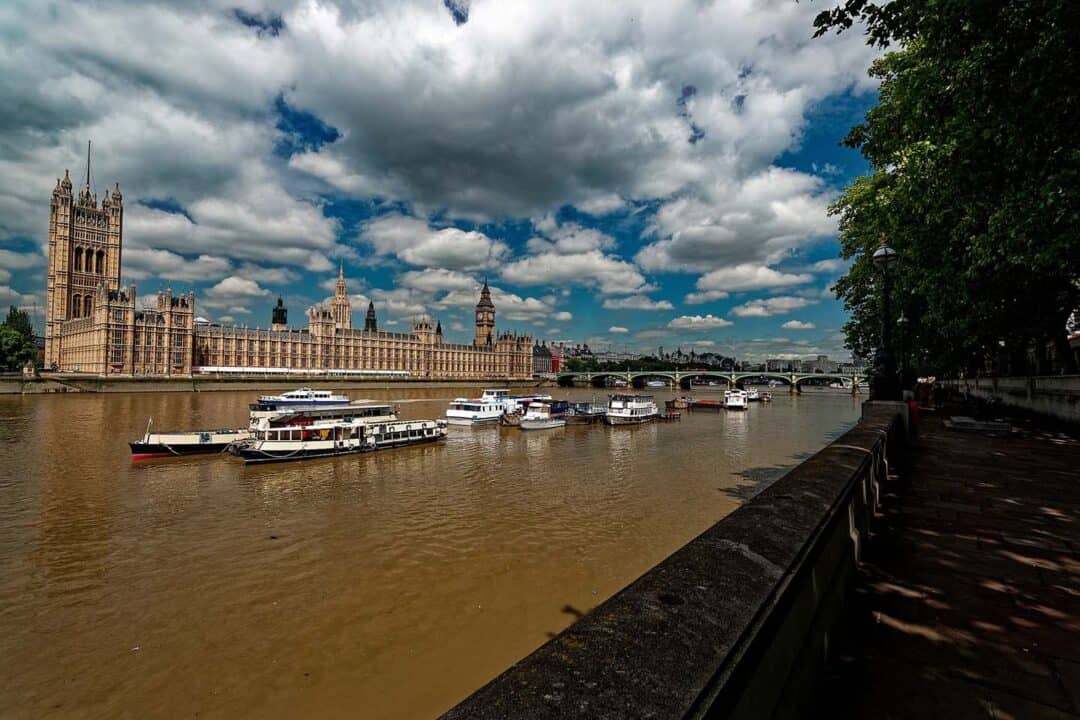 Famous Buildings In The UK: 12 Iconic Landmarks