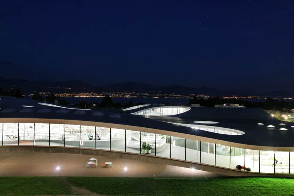 Famous Buildings In Switzerland: 12 Fascinating Landmarks