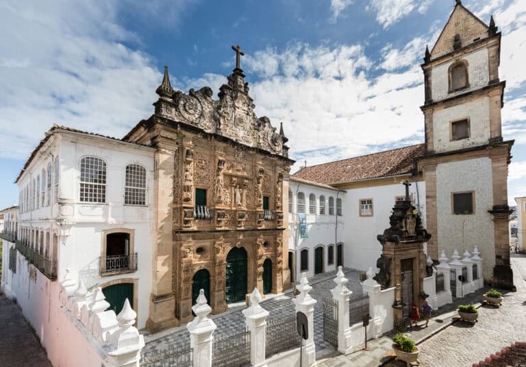 Famous Buildings In Brazil: 11 Fascinating Landmarks