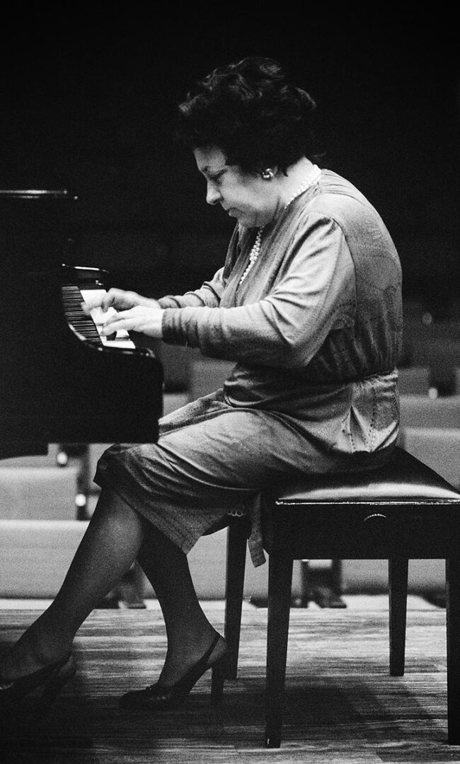 Spanish Female Artists: A Review Of 15 Iconic Figures