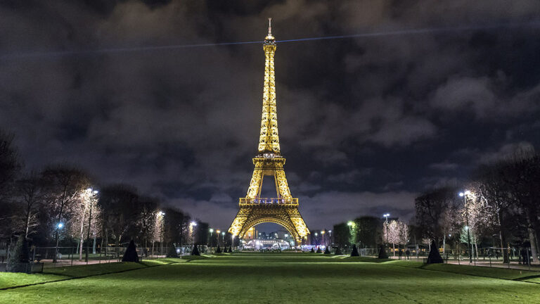 Tallest Buildings In France : Exploring 30 Most Iconic Buildings
