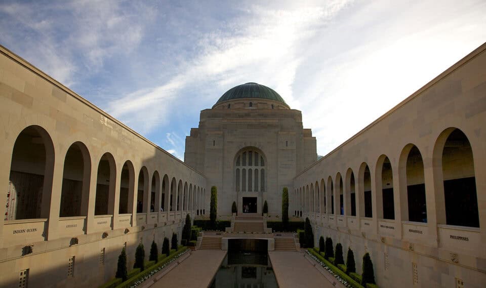 Famous Buildings In Australia: 11 Fascinating Landmarks
