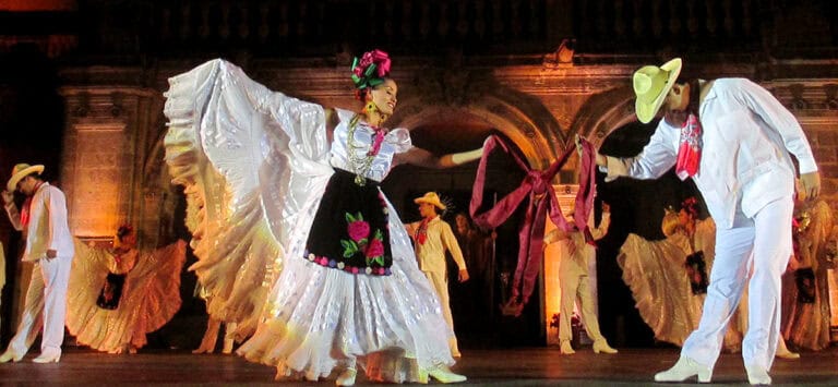 Mexican Dance Styles: 6 Vibrant Traditions And Rhythms