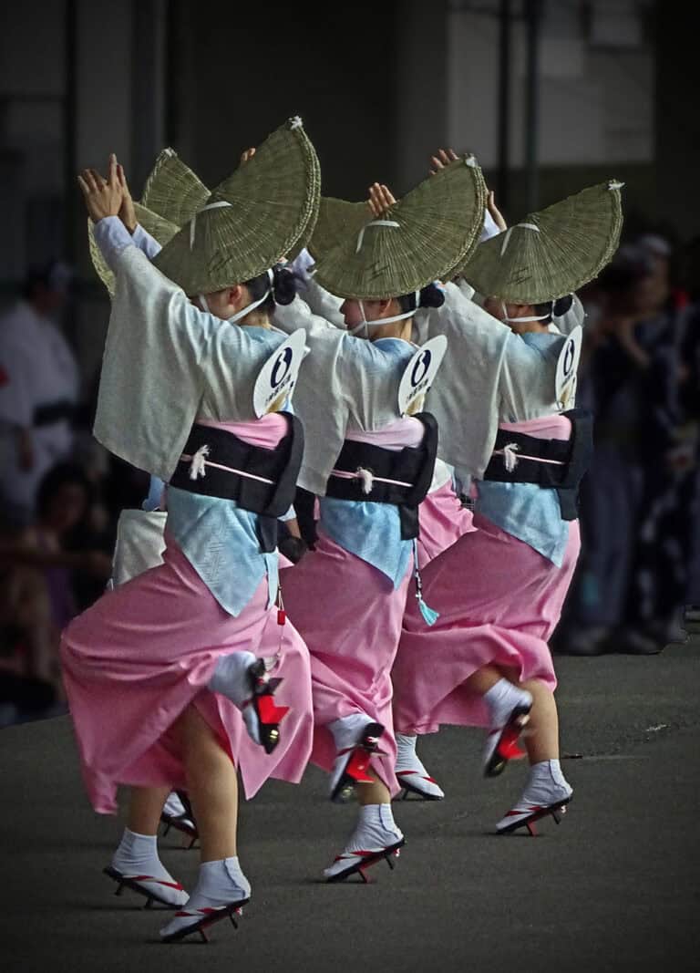 Japanese Dance Styles: 4 Vibrant Traditions And Rhythms