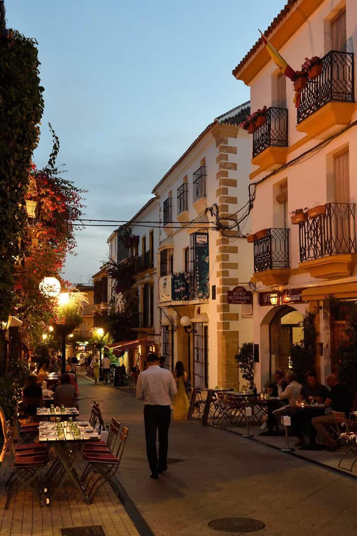 What Are 10 Cultural Facts About Spain?