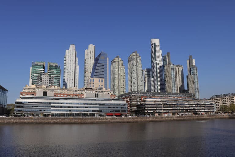 Tallest Buildings In Argentina: 15 Most Iconic Buildings