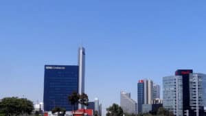 Tallest Buildings In Peru: Exploring 10 Most Iconic Structures