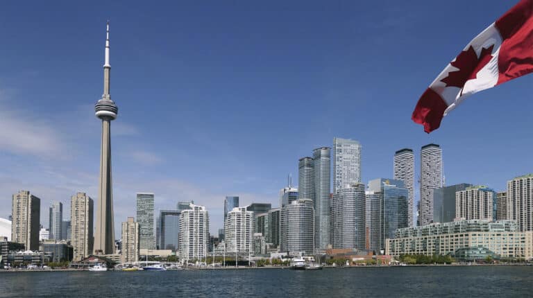Tallest Buildings In Canada: Exploring 20 Most Iconic Buildings