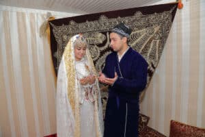 Traditional Uzbek Clothing: Exploring 3 Iconic Pieces