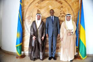 Traditional Kuwaiti Clothing: 5 Insights And Customs