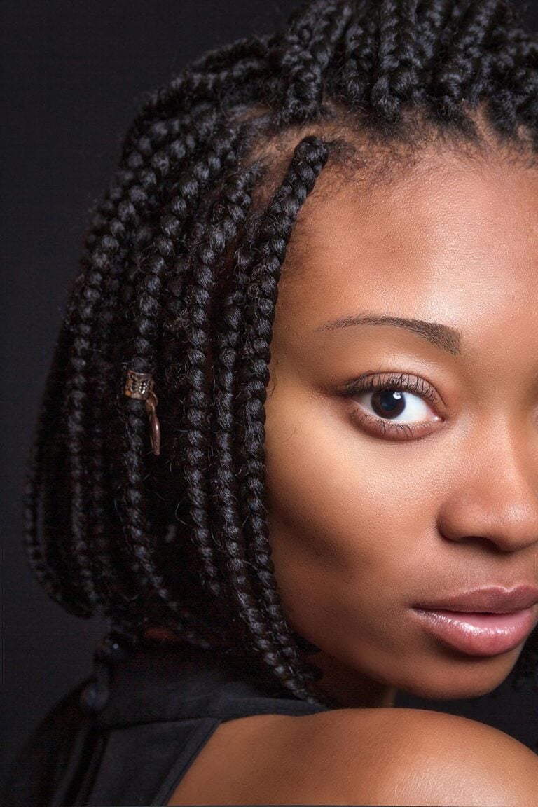 Traditional Mexican Braids: 11 Fascinating Items