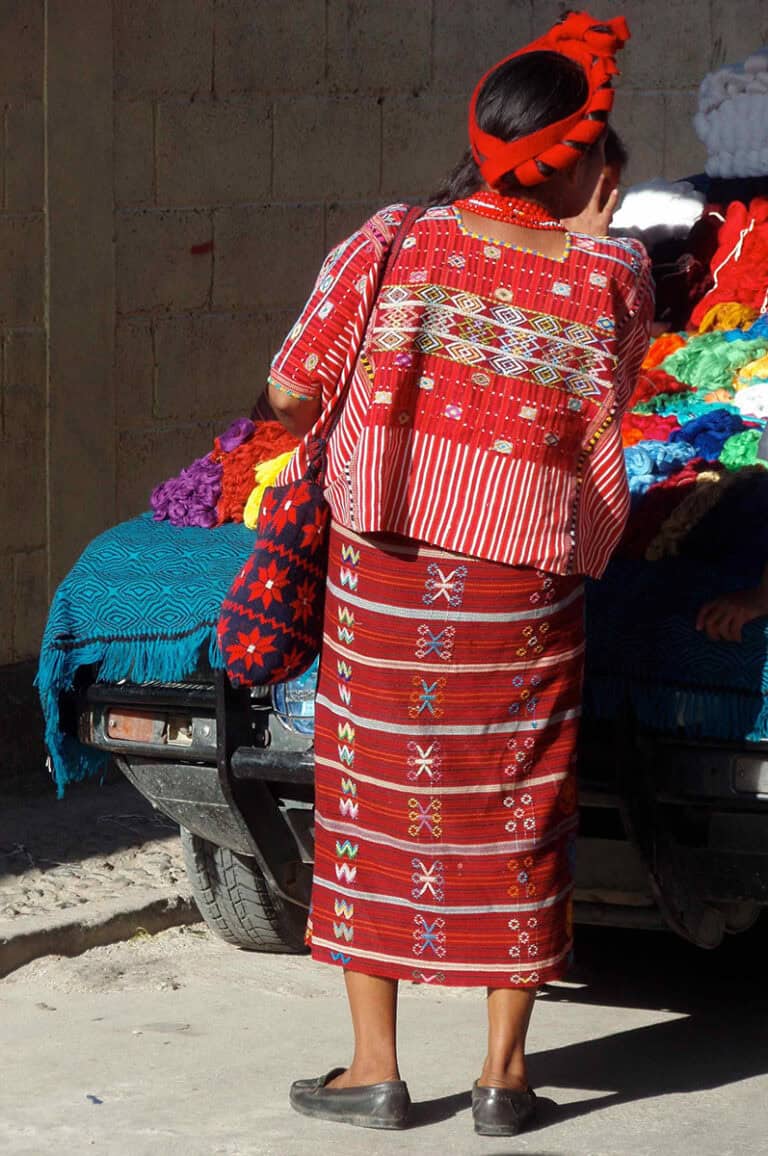 Traditional Guatemalan Clothing: 5 Insights On Customs