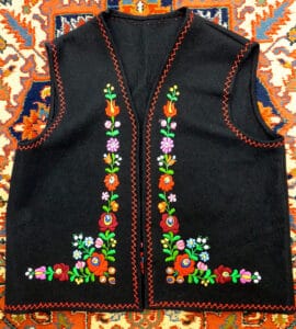Traditional Hungarian Clothing: 5 Insights And Customs