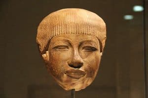 Egyptian Head Statue: 6 Essential Elements