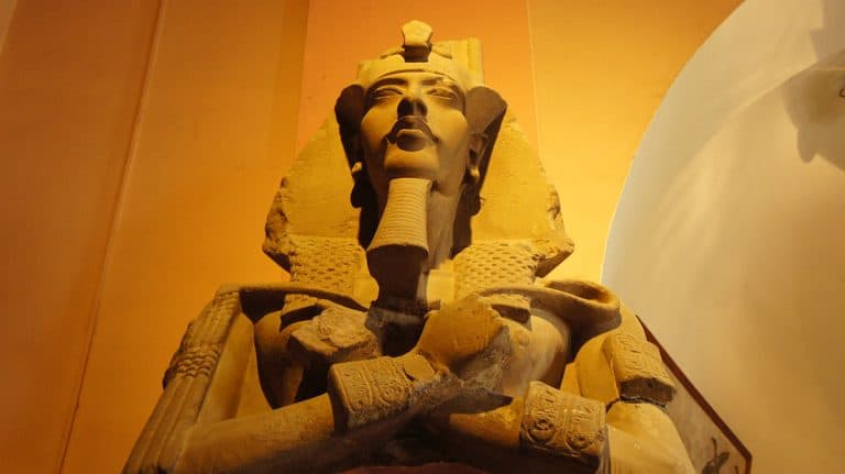 Egypt Statues: 10 Essential Facts And Key Elements