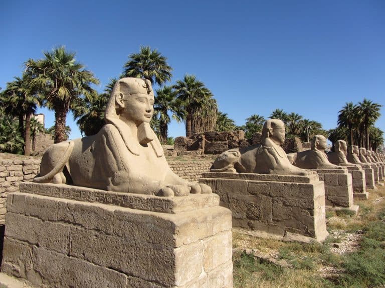 Egypt Statues: 10 Essential Facts And Key Elements
