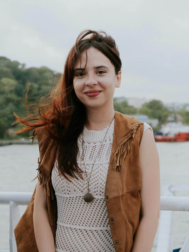 What Do Turkish People Look Like? 6 Fascinating Aspects