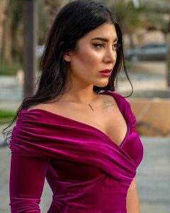 What Do Turkish People Look Like? 6 Fascinating Aspects