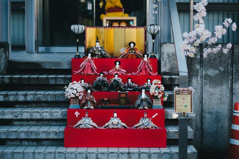 Japanese Christmas Traditions: 5 Dominant Ones